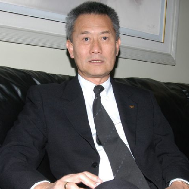 USIL entrega Medalla de Valores Democráticos a Erasmo Wong | ASUP